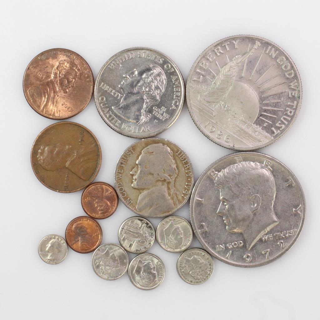14 US Coins & Tokens - Includes Mini Replicas | Property Room