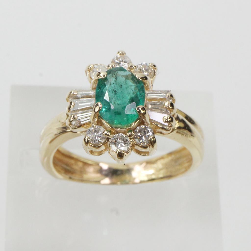 1.41ct TW Emerald Diamond 14k Gold Ring | Property Room