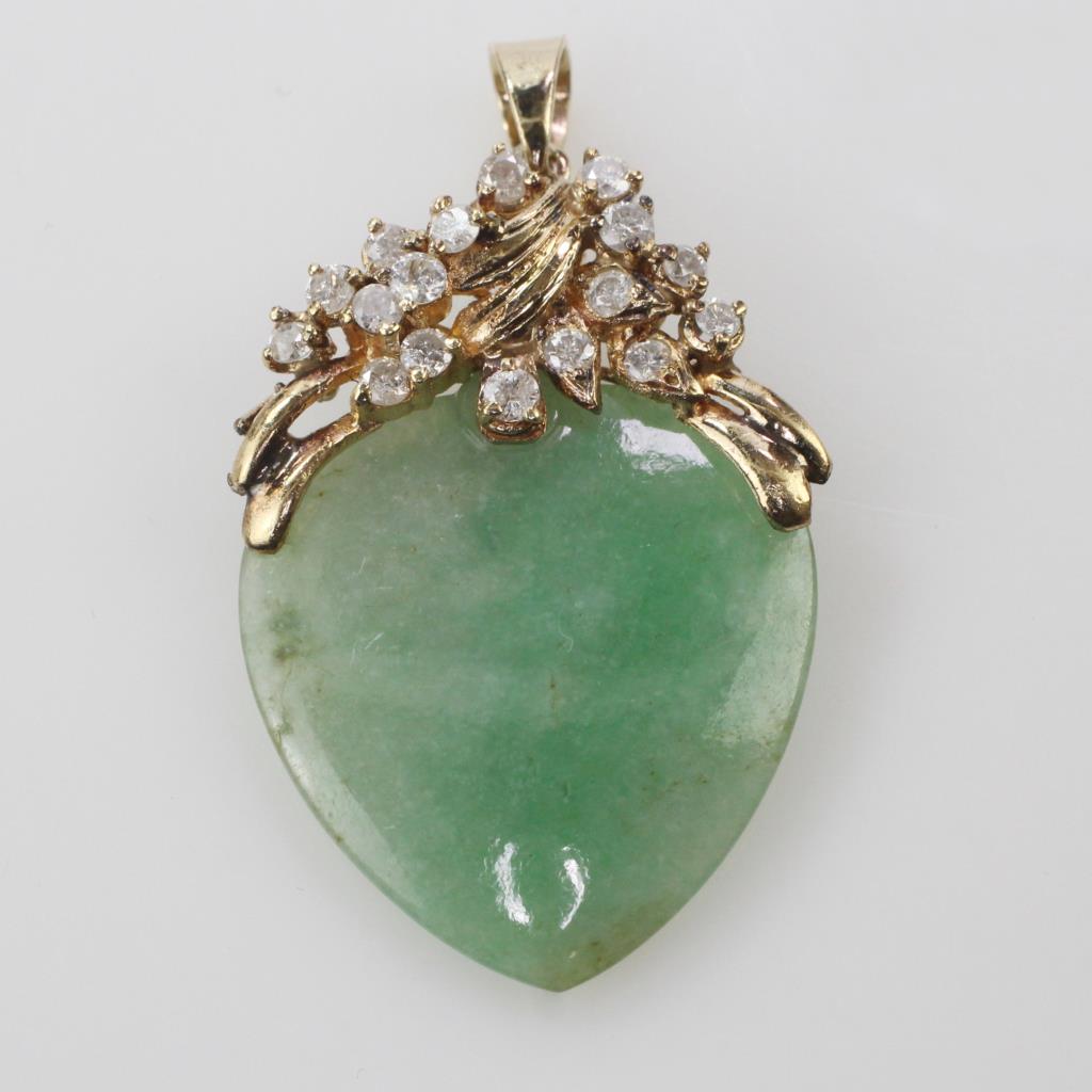 14k Gold 1.02ct TW Diamond Heart Shaped Jadeite Pendant | Property Room