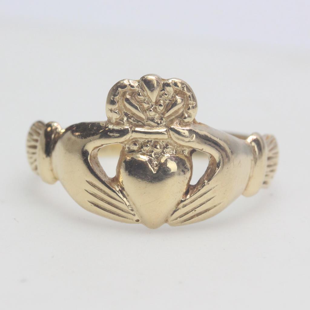 14k Gold 5.81g Claddagh Ring | Property Room