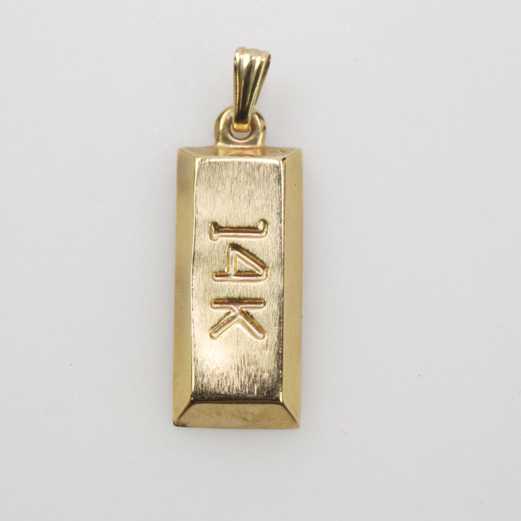 14k Gold Block Pendant | Property Room