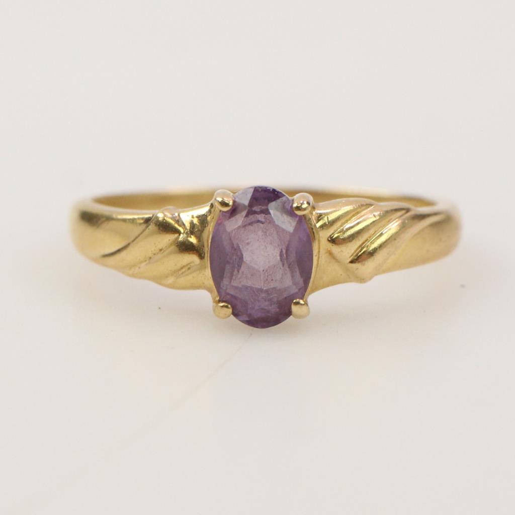 14k Gold Purple Stone Ring | Property Room