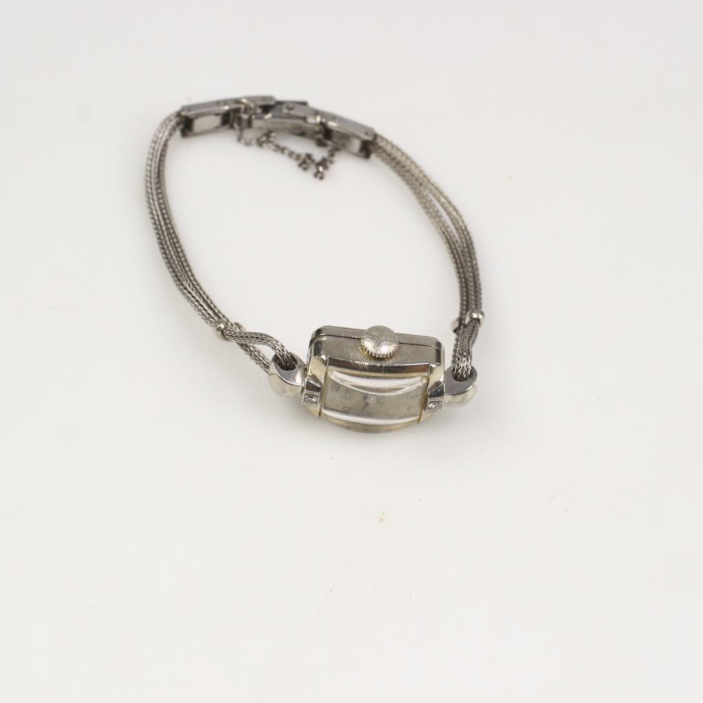 14k White Gold Diamond Banner Precision Antique Watch | Property Room