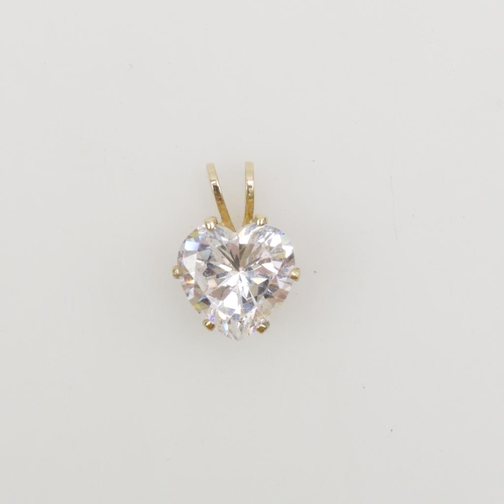 14kt Gf Cubic Zirconia Heart Pendant Property Room