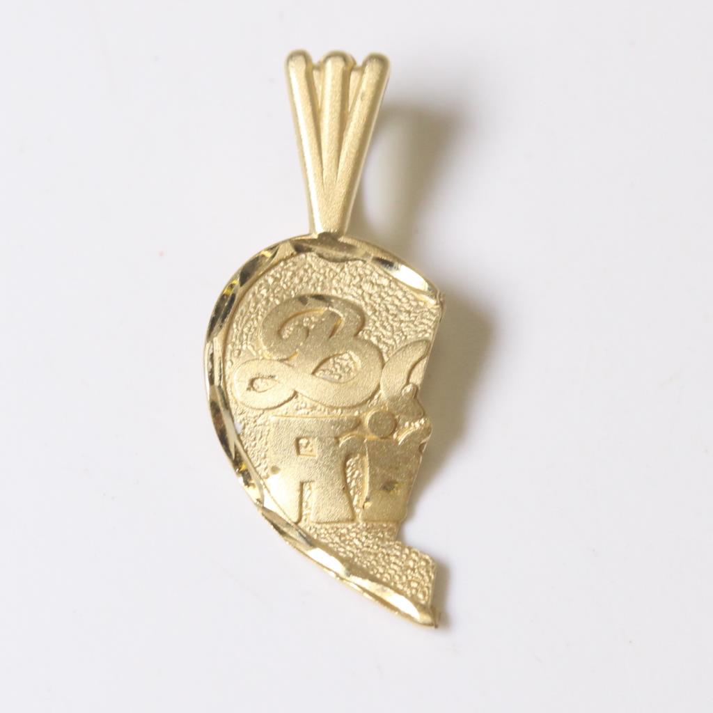 14kt Gold 0.5g Best Friends Half Of Heart Pendant | Property Room