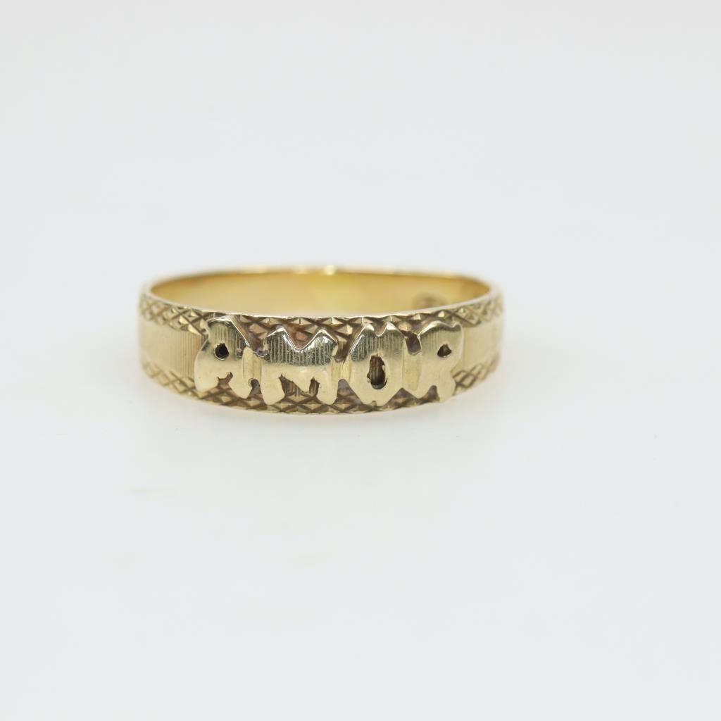 14kt Gold Amor Ring | Property Room