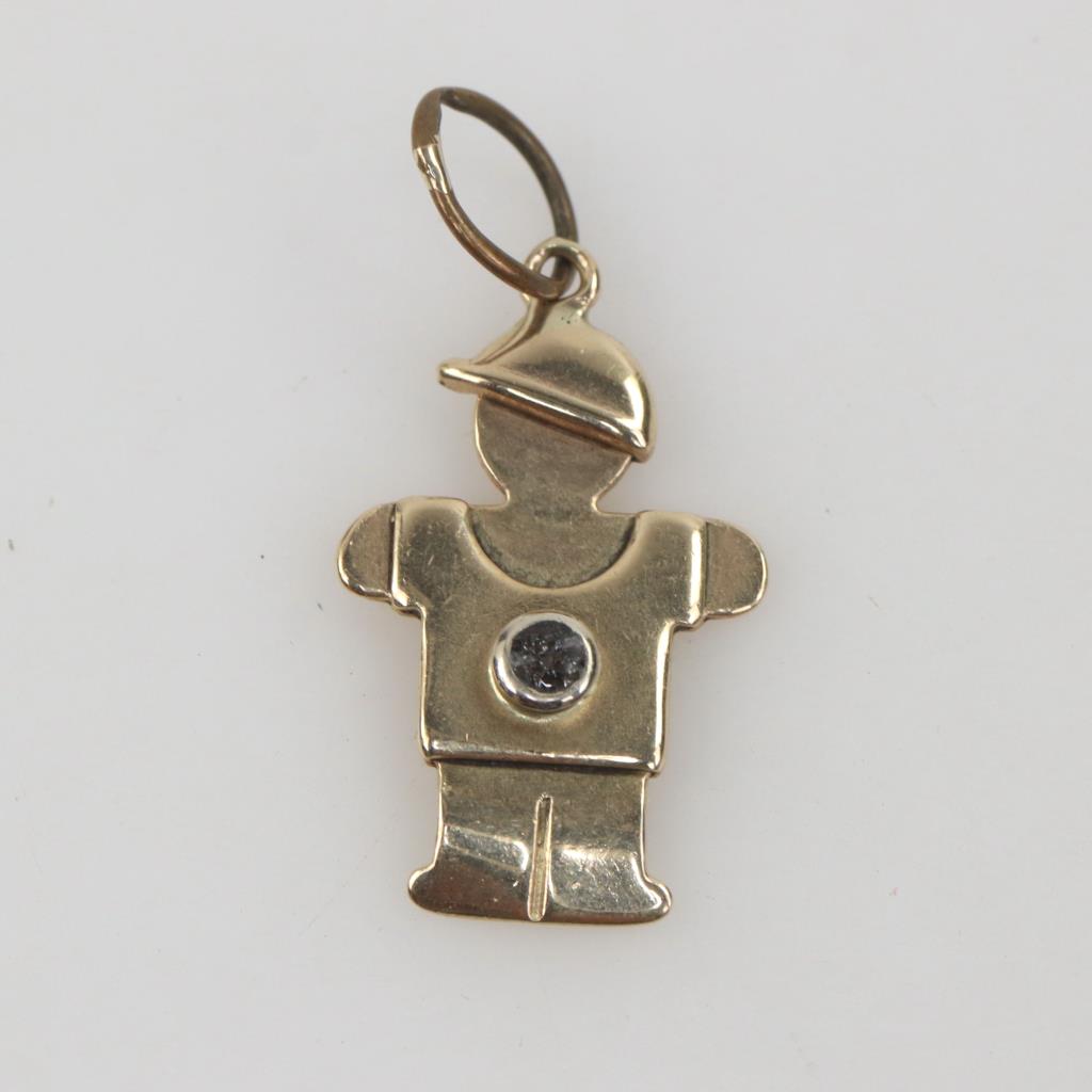 14kt Gold Black Stone Child Motif Pendant | Property Room
