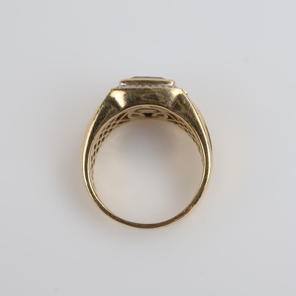 14kt Gold Blue Topaz Diamond Accent Signet Ring | Property Room