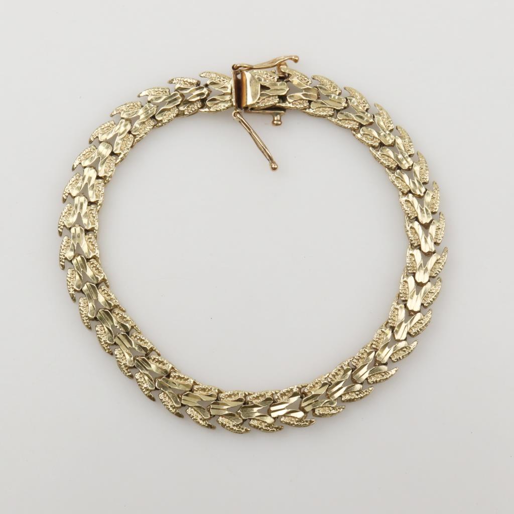 14kt Gold Bracelet | Property Room