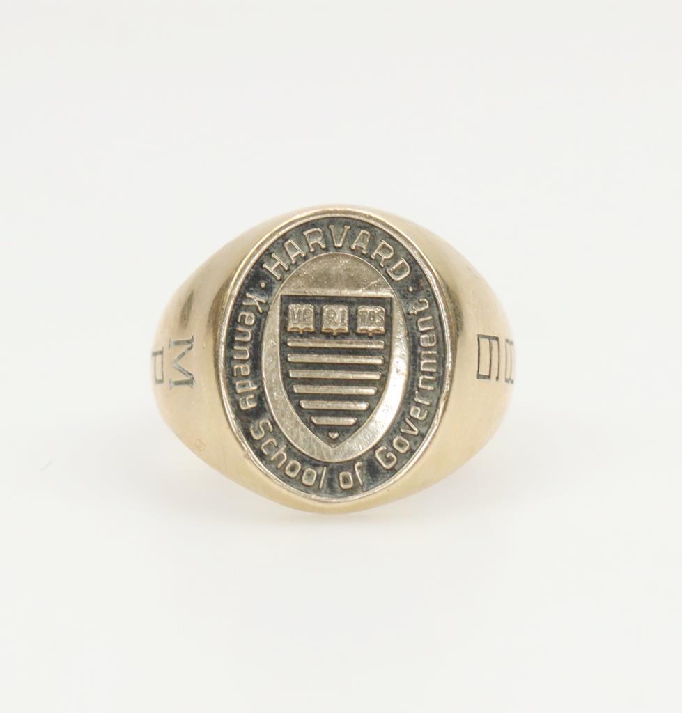 14kt Gold Class Ring | Property Room