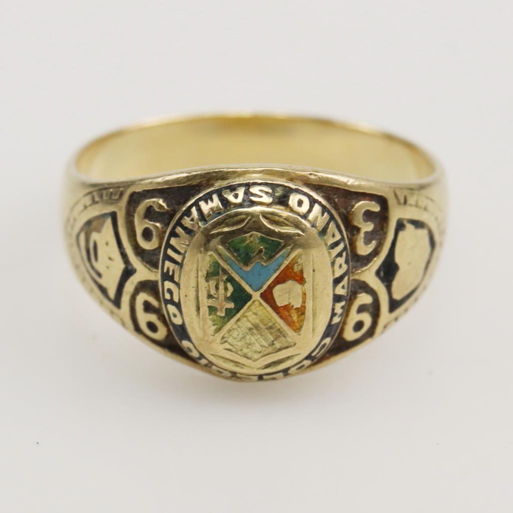 14kt Gold Class Ring | Property Room