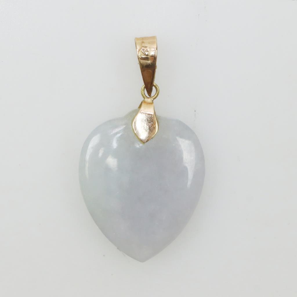 14kt Gold Clear Heart Jadeite Pendant | Property Room