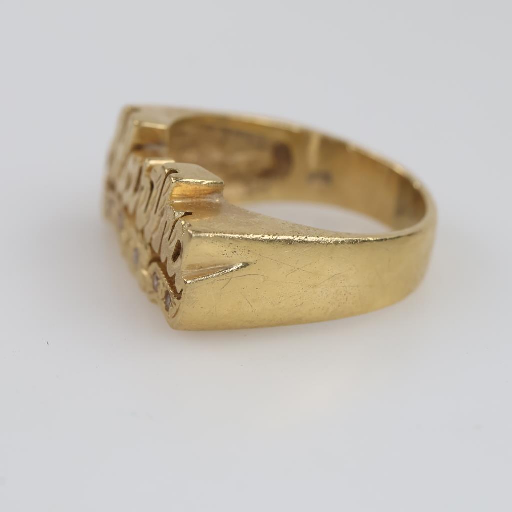 14kt Gold Clear Stone Cursive ID Ring | Property Room