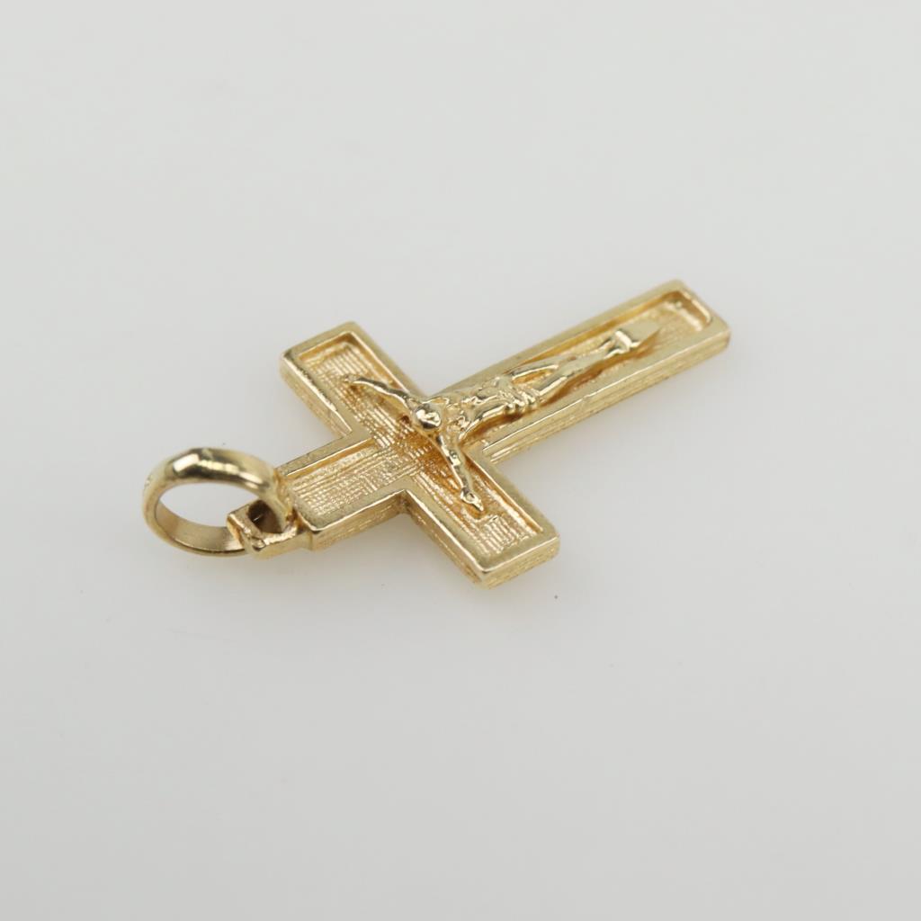 14kt Gold Cross Charm | Property Room