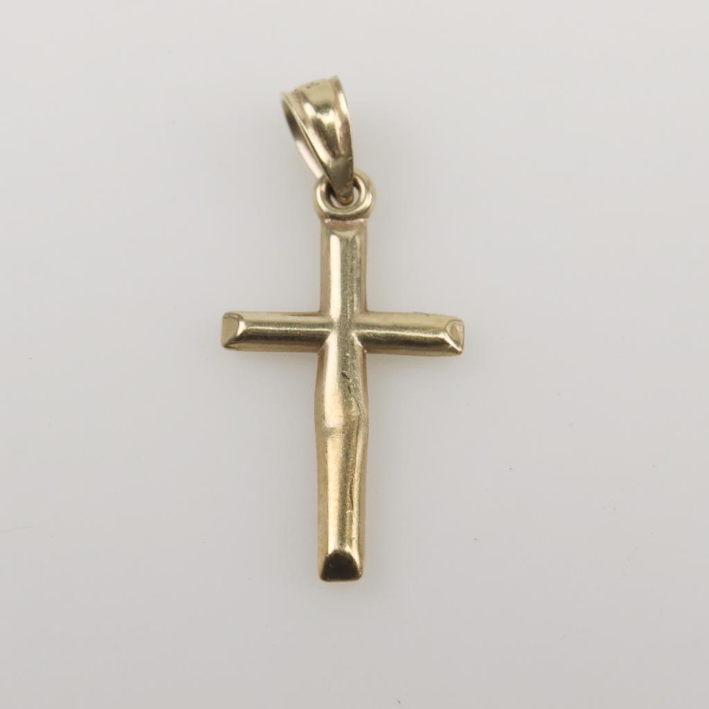 14kt Gold Cross Pendant | Property Room
