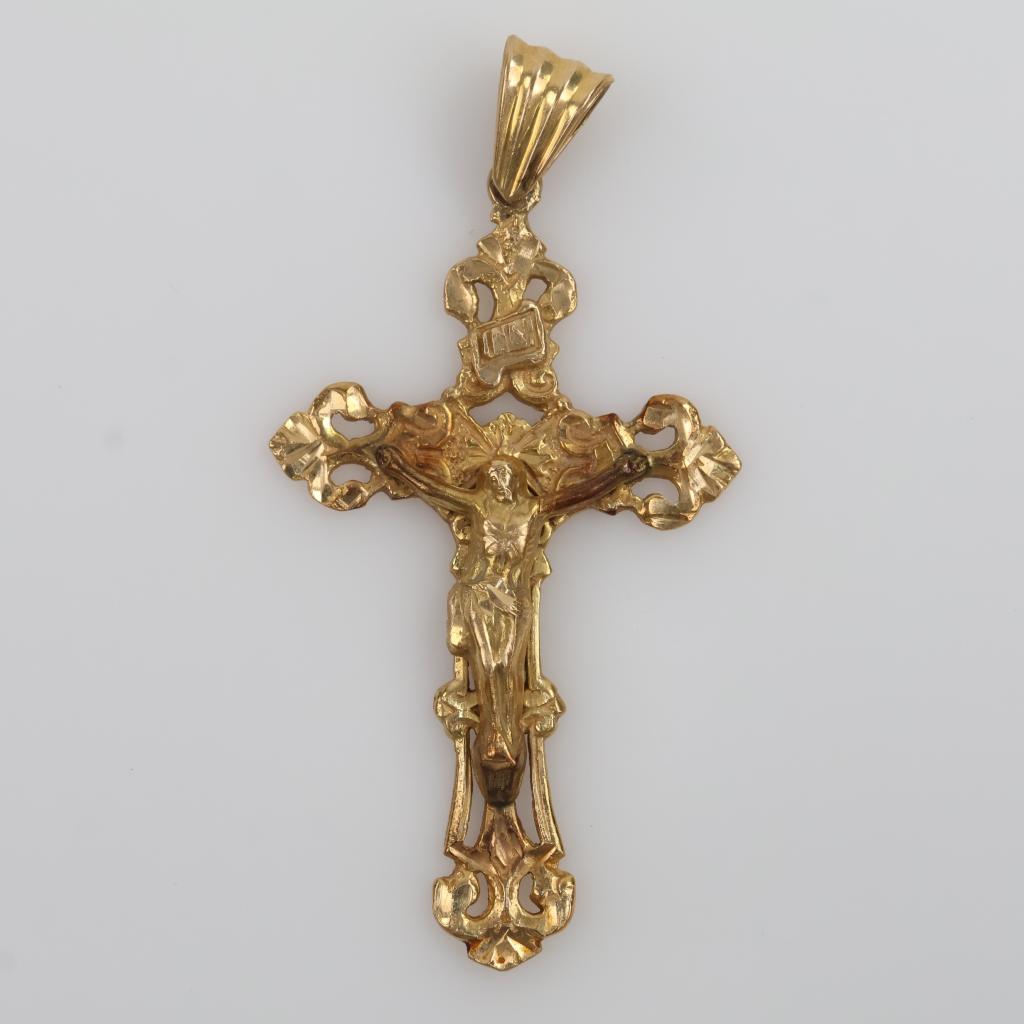 14kt Gold Cross Pendant | Property Room