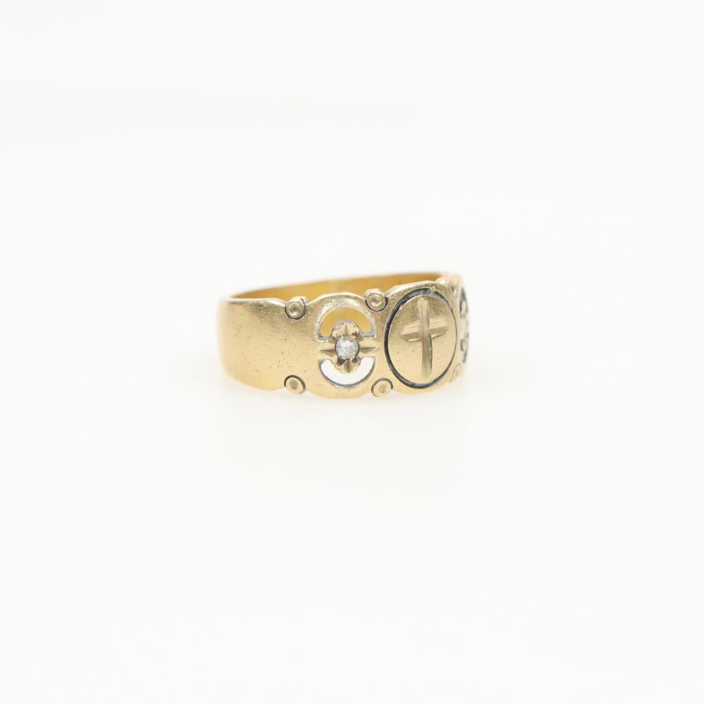 14kt Gold Diamond Cross Band | Property Room