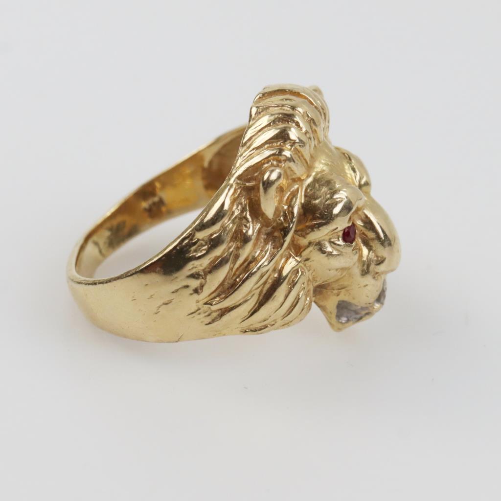 14kt Gold Diamond Red Stone Lion Ring | Property Room