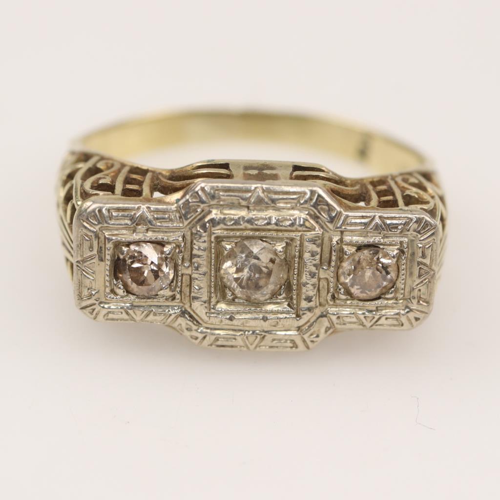 14kt Gold Diamond Ring | Property Room