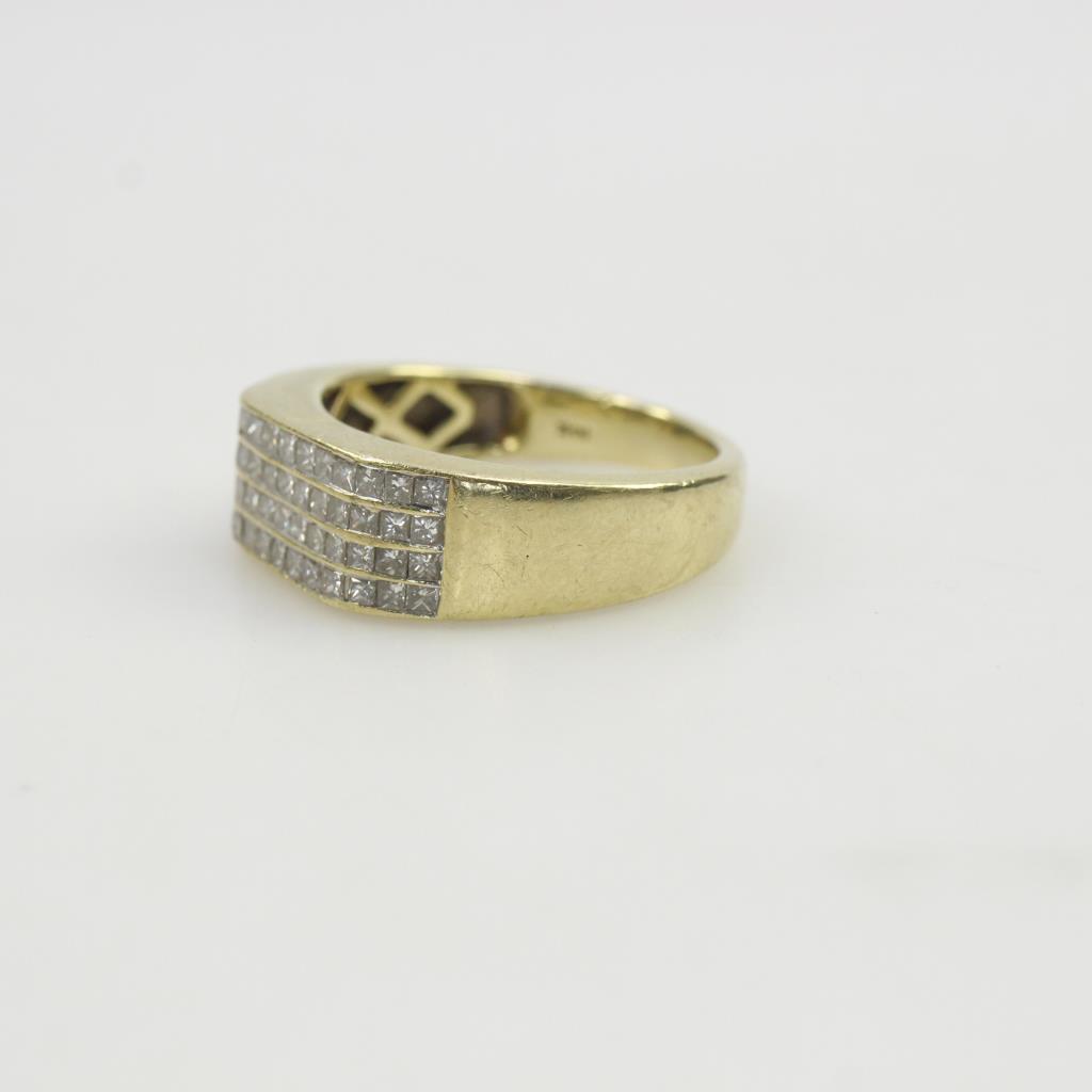 14kt Gold Diamond Ring | Property Room