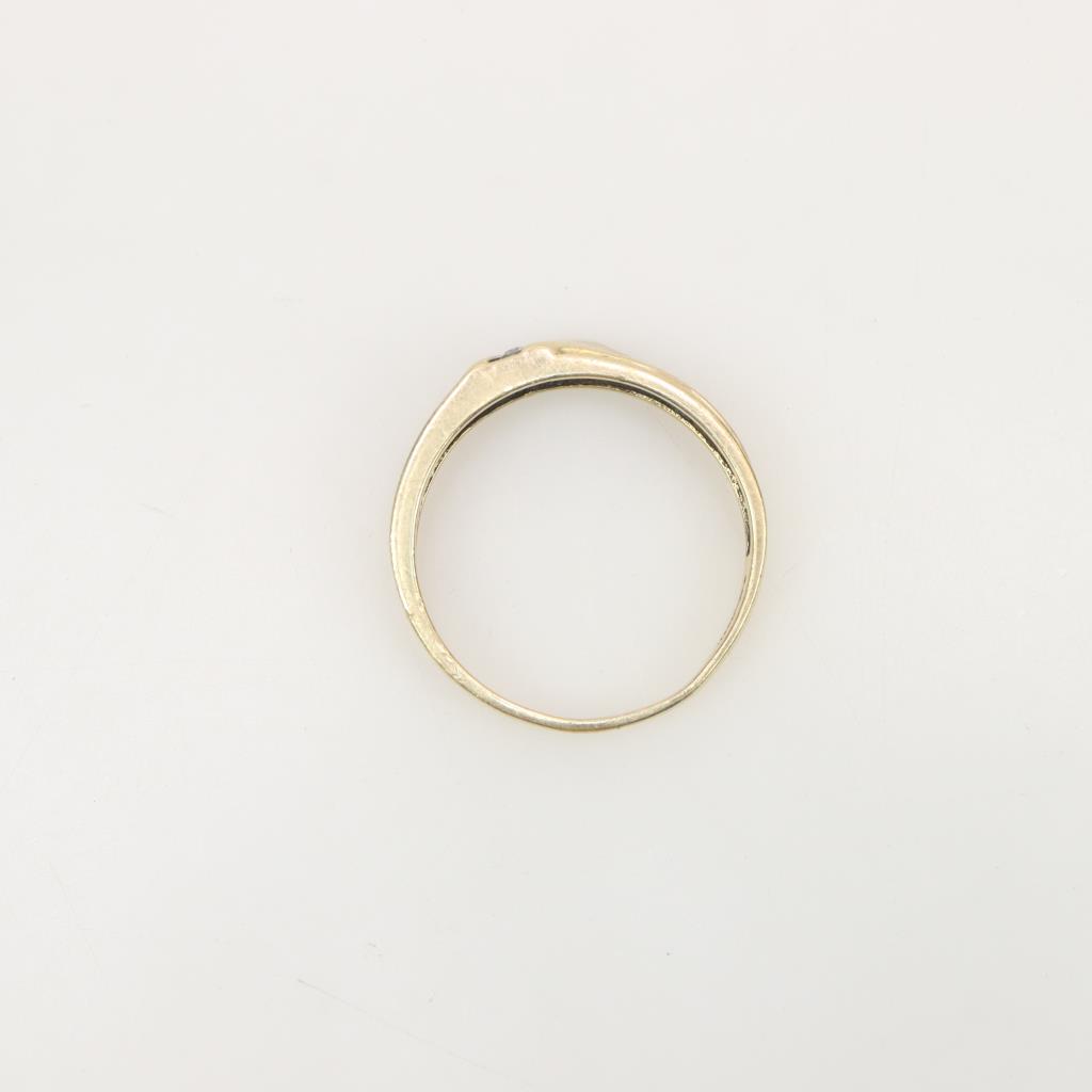 14kt Gold Diamond Ring | Property Room