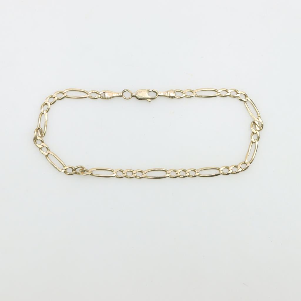 14kt Gold Figaro Link Bracelet | Property Room