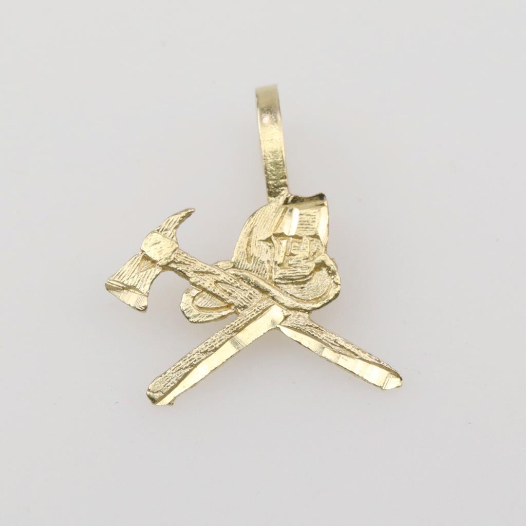 14kt Gold Firefighter Pendant | Property Room