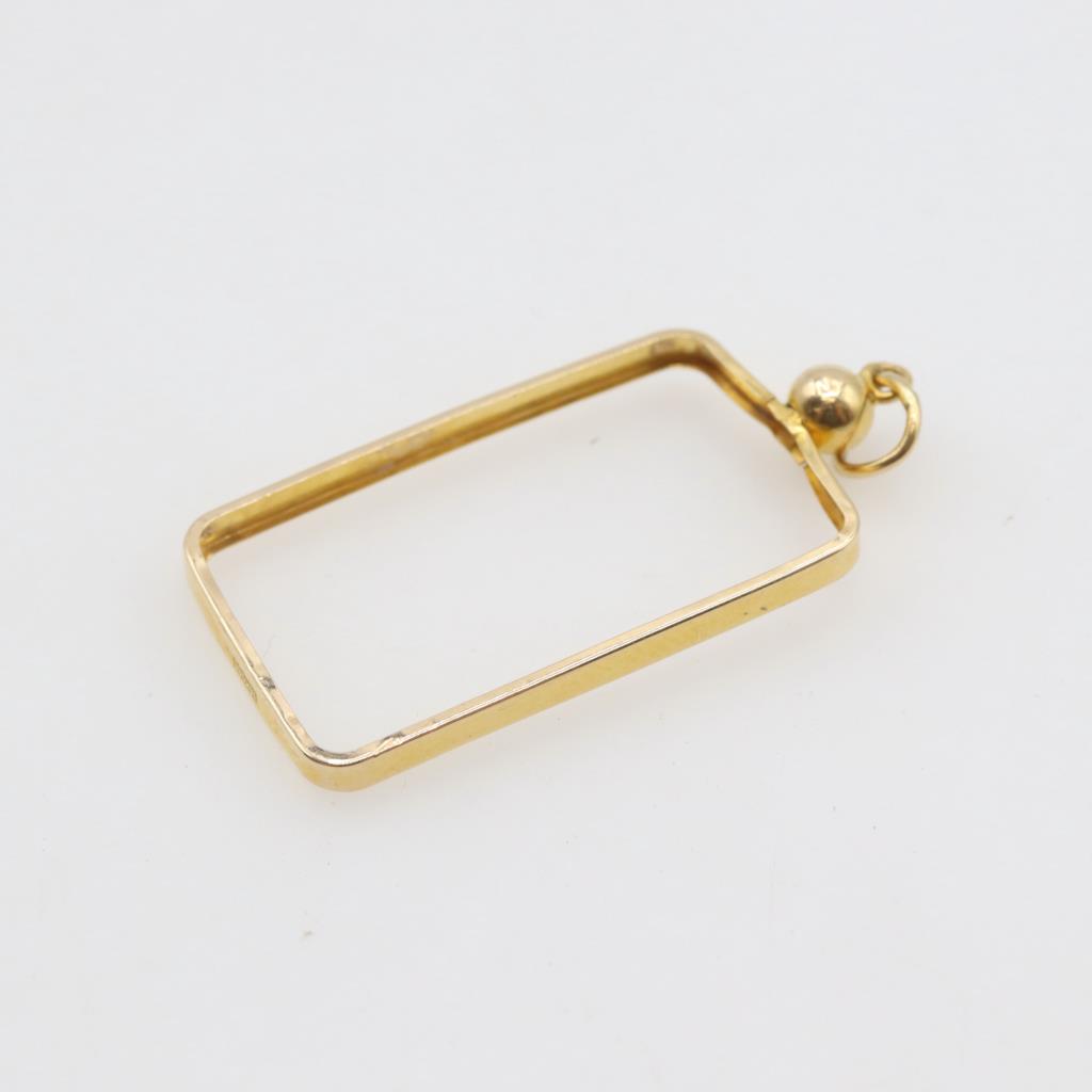 14kt Gold Frame Pendant | Property Room