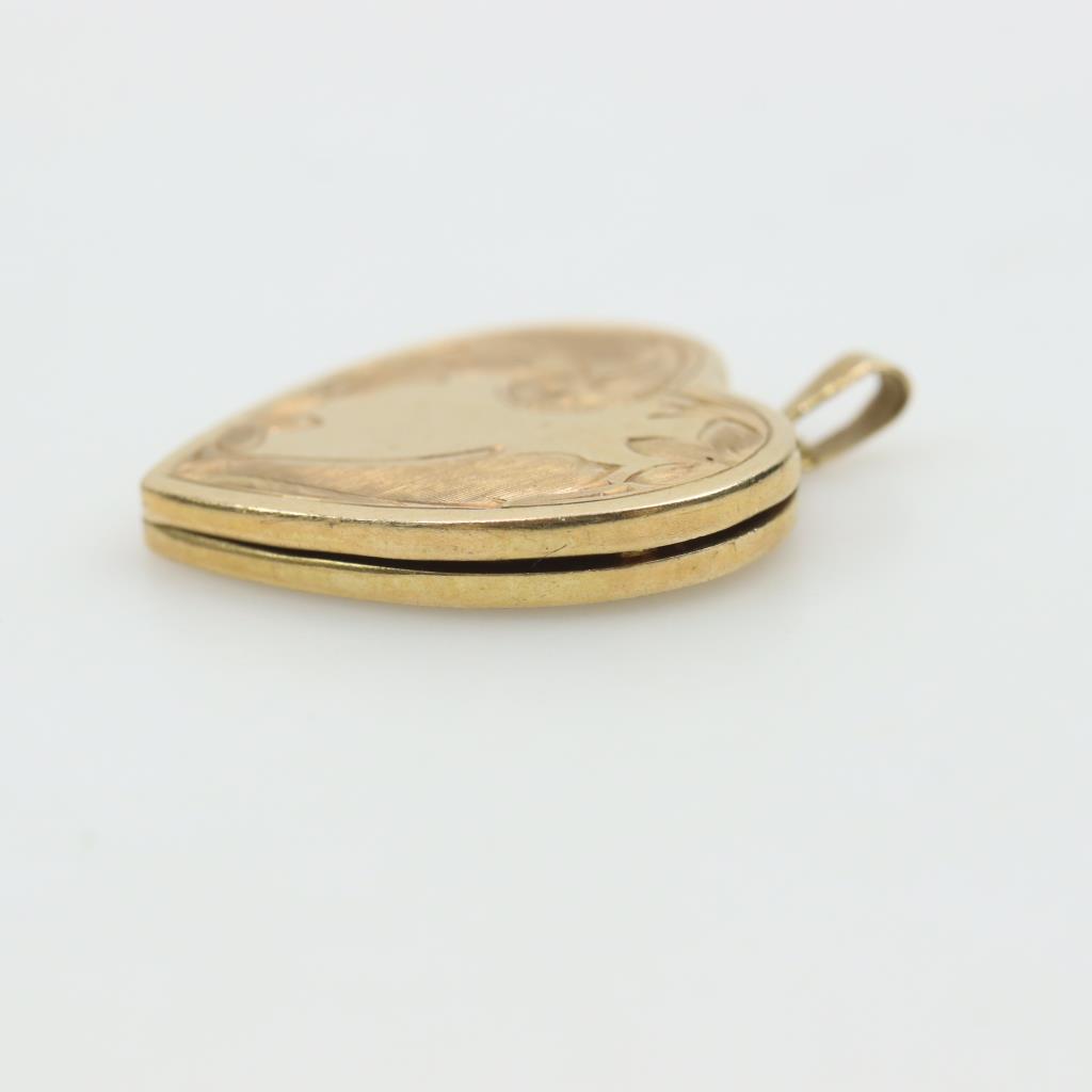 14kt Gold Heart Locket Pendant | Property Room