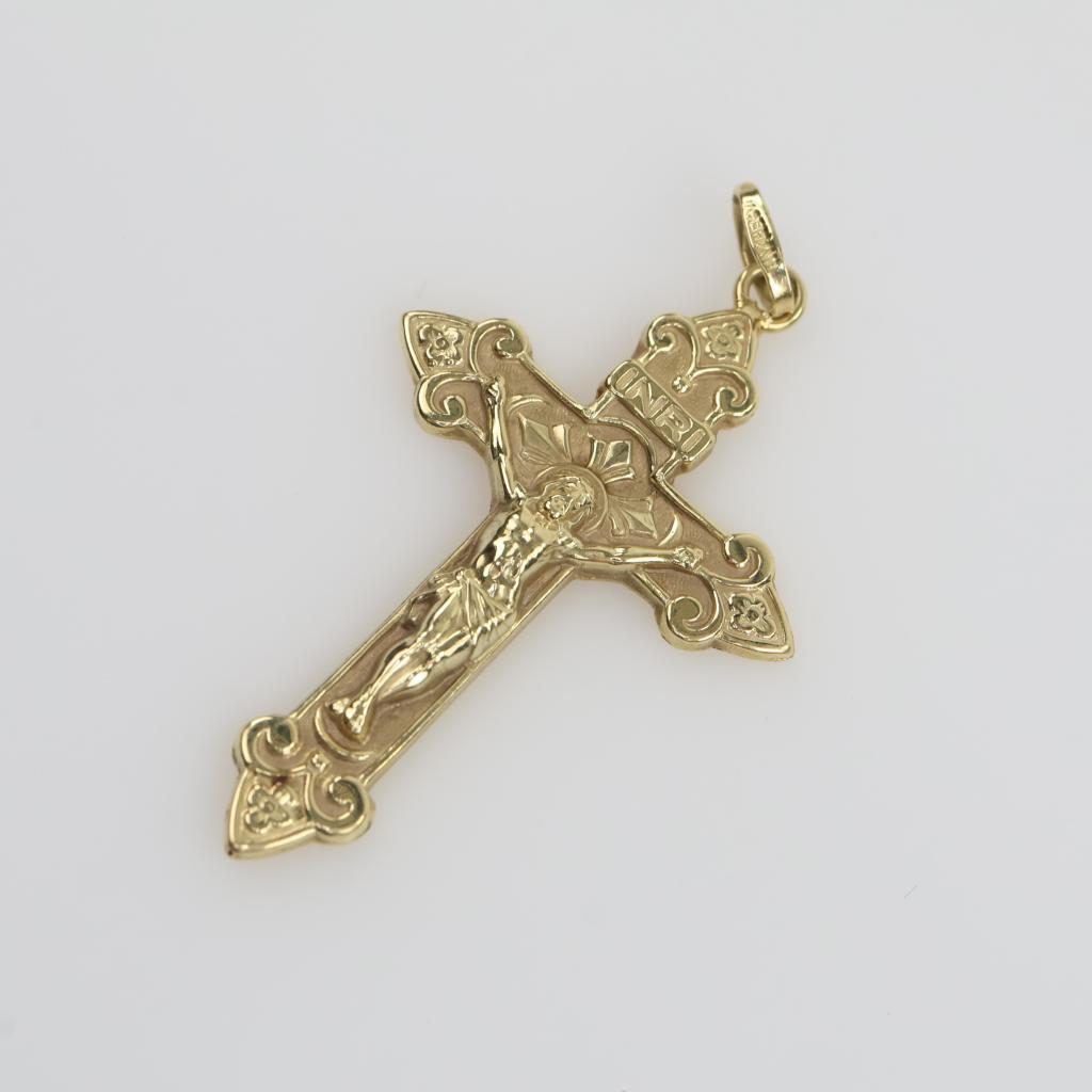 14kt Gold Hollow Cross Pendant | Property Room