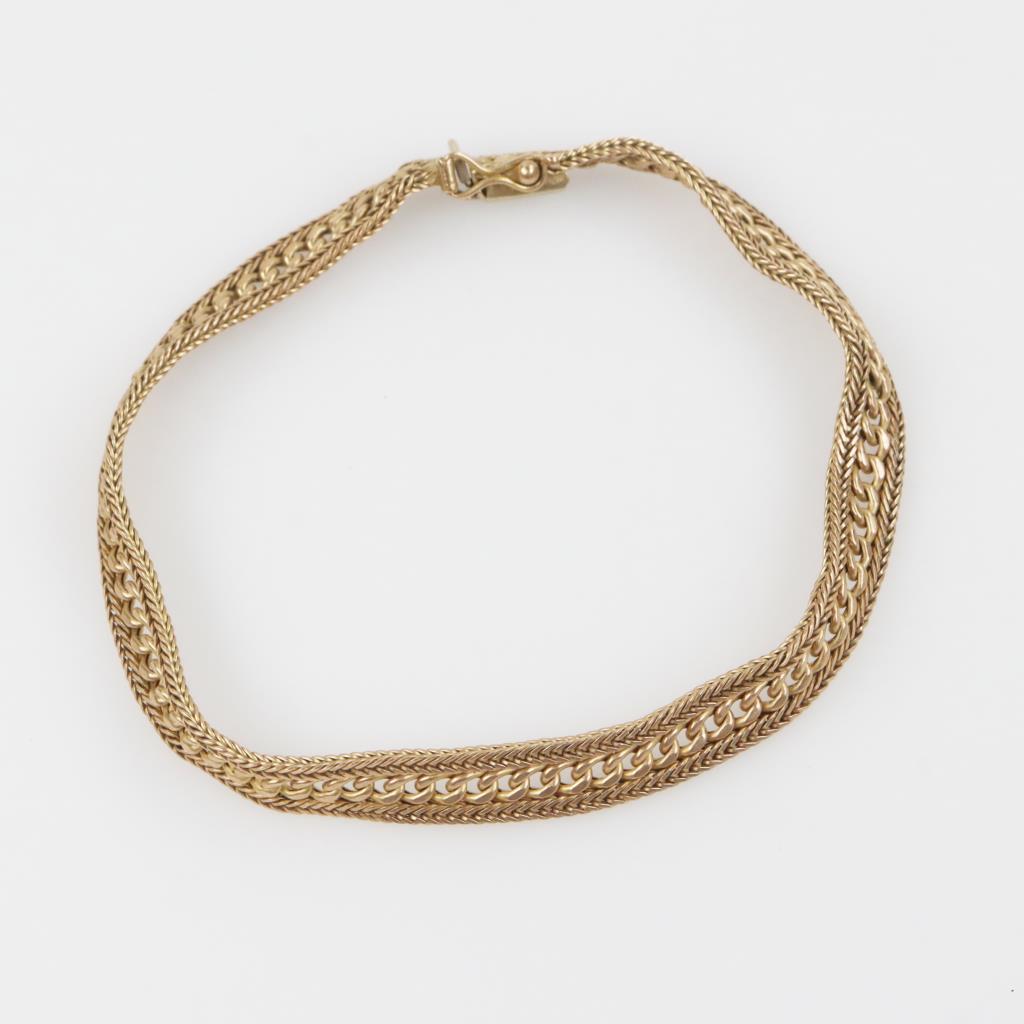 14kt Gold Hollow Mesh Bracelet | Property Room