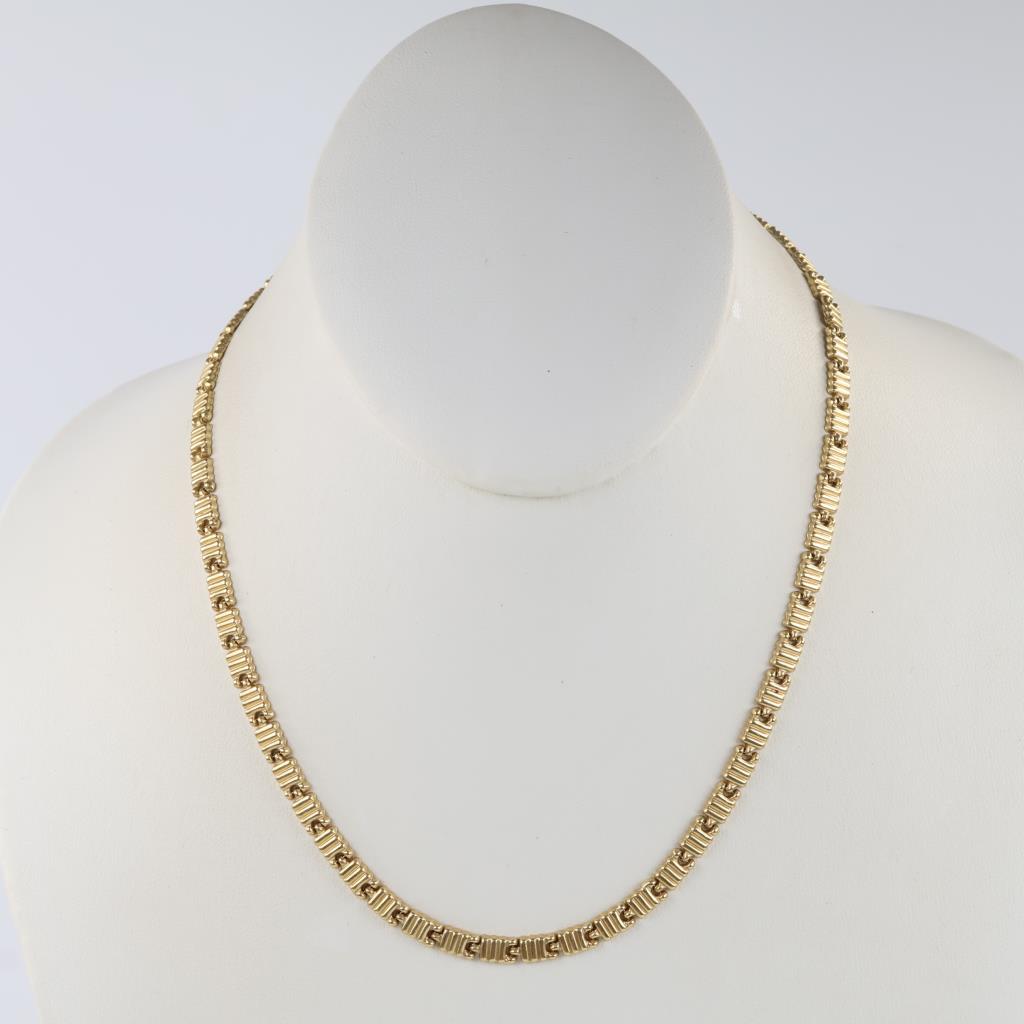 14kt Gold Hollow Panel Link Necklace | Property Room