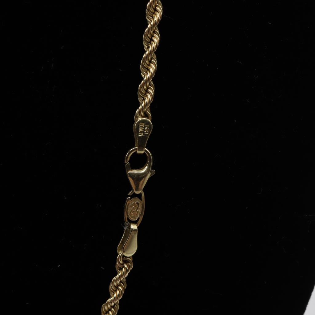 14kt Gold Hollow Rope Chain Necklace | Property Room