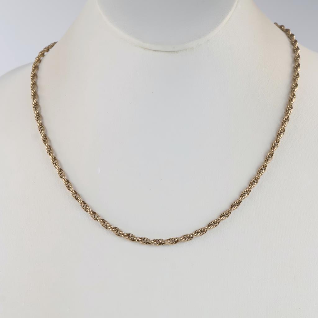 14kt Gold Hollow Twisted Chain Link Necklace | Property Room