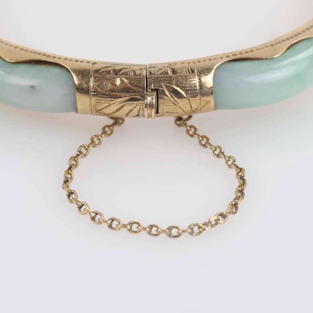 14kt Gold Jadeite Jade Hinged Bangle Bracelet-Evaluated By Our ...