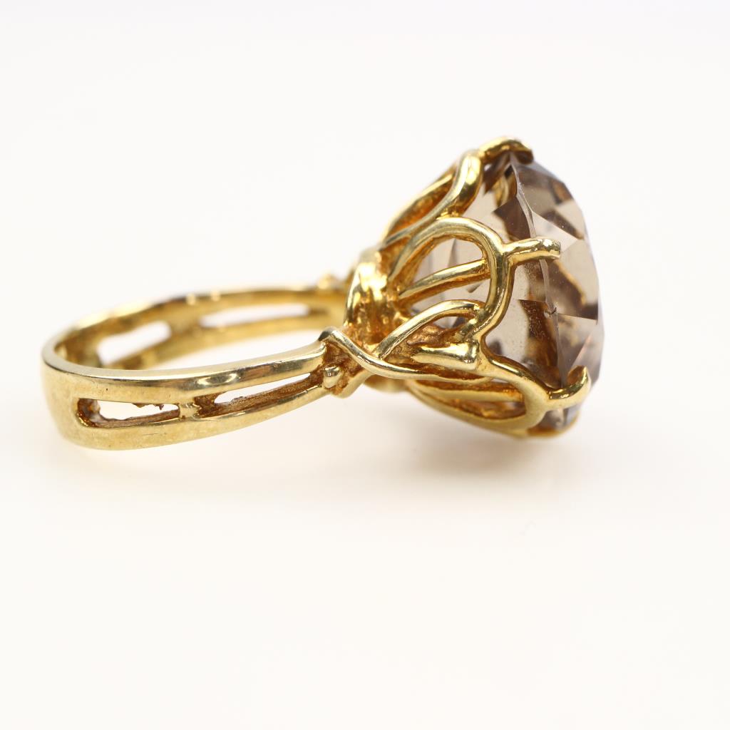 14kt Gold Light Brown Stone Ring | Property Room