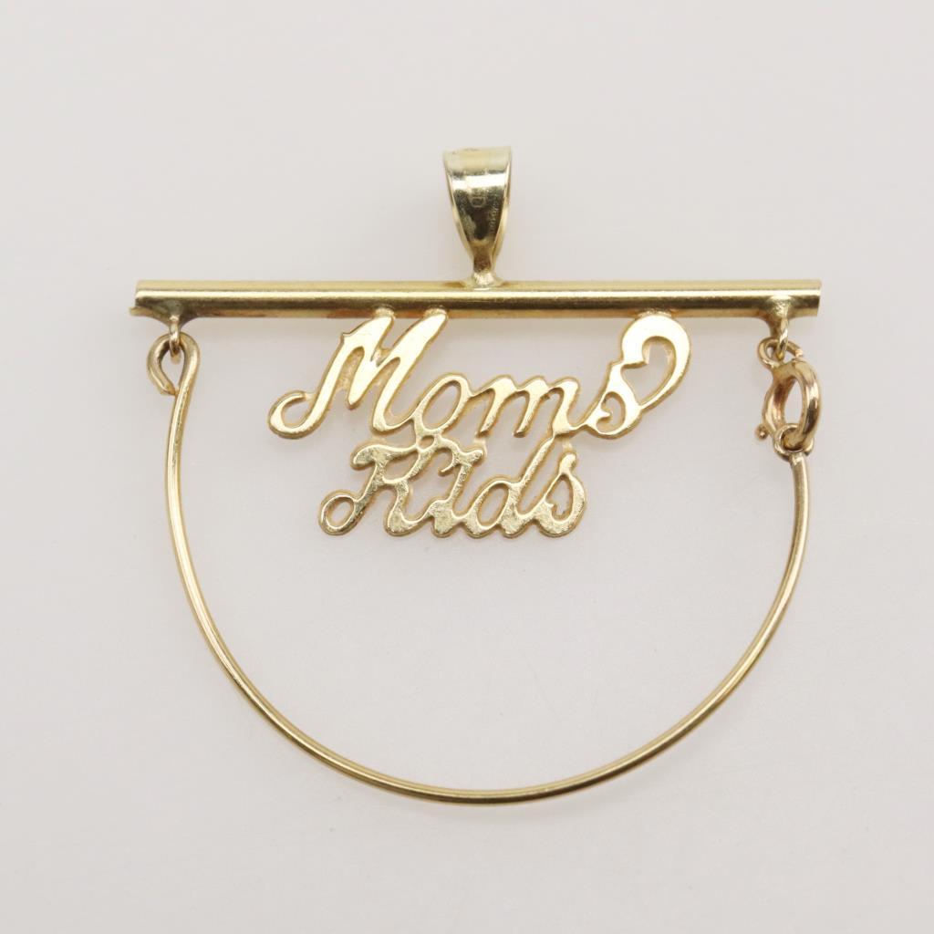 14kt Gold Mother's Pendant Holder | Property Room