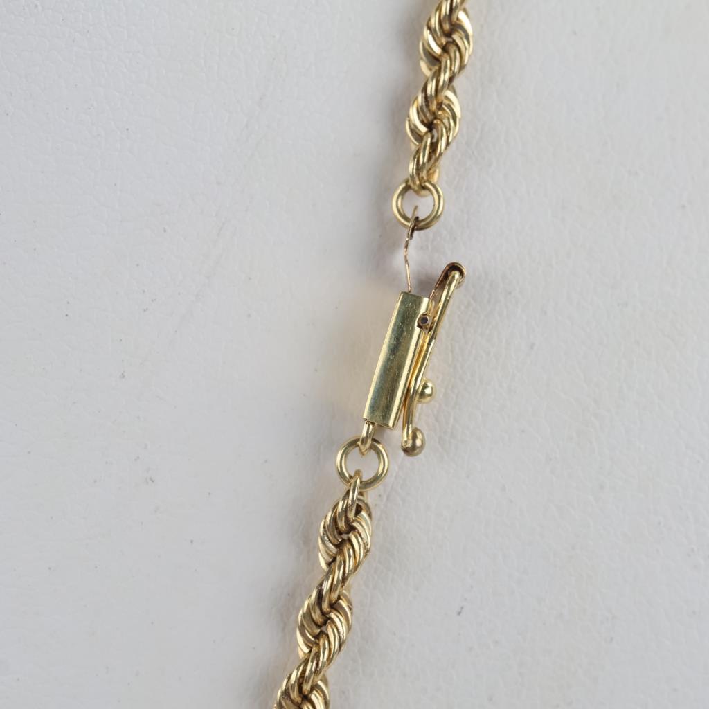 14kt Gold Necklace | Property Room