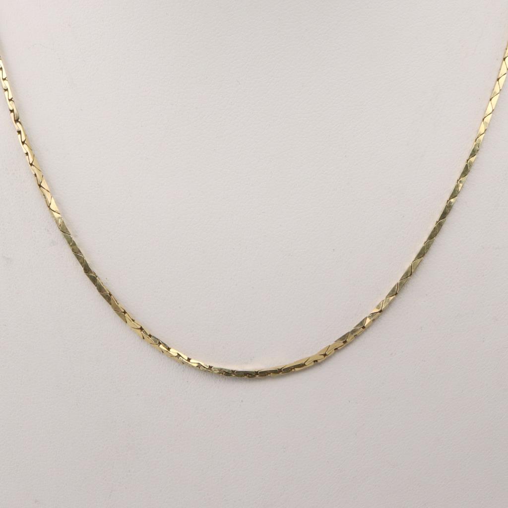 14kt Gold Necklace | Property Room