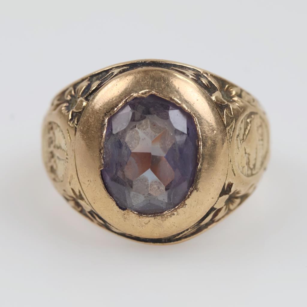 14kt Gold Purple Stone Class Ring | Property Room