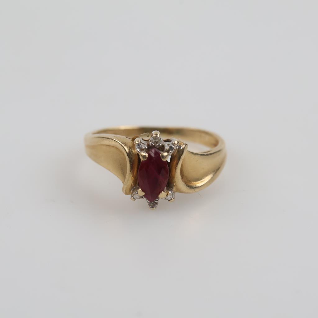 14kt Gold Red Stone Diamond Accent Ring | Property Room