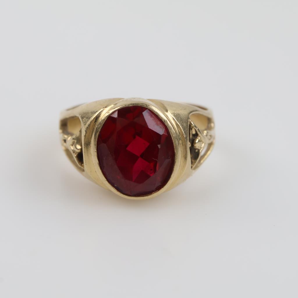 14kt Gold Red Stone Religious Ring | Property Room