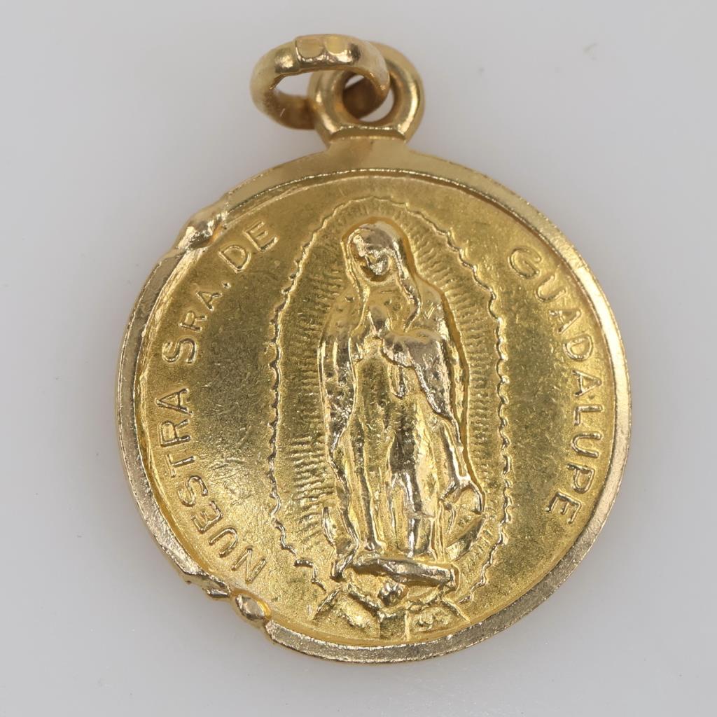 14kt Gold Religious Pendant | Property Room