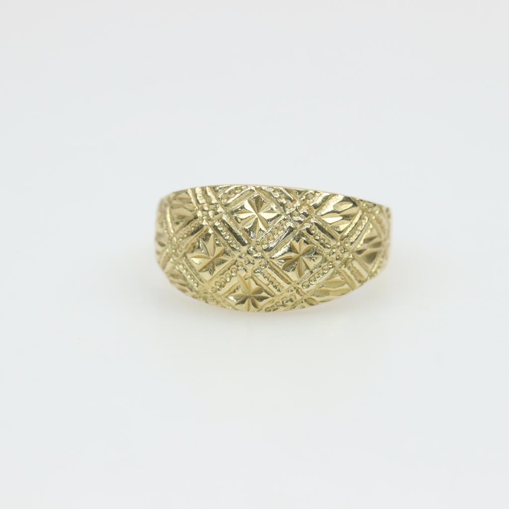14kt Gold Ring | Property Room
