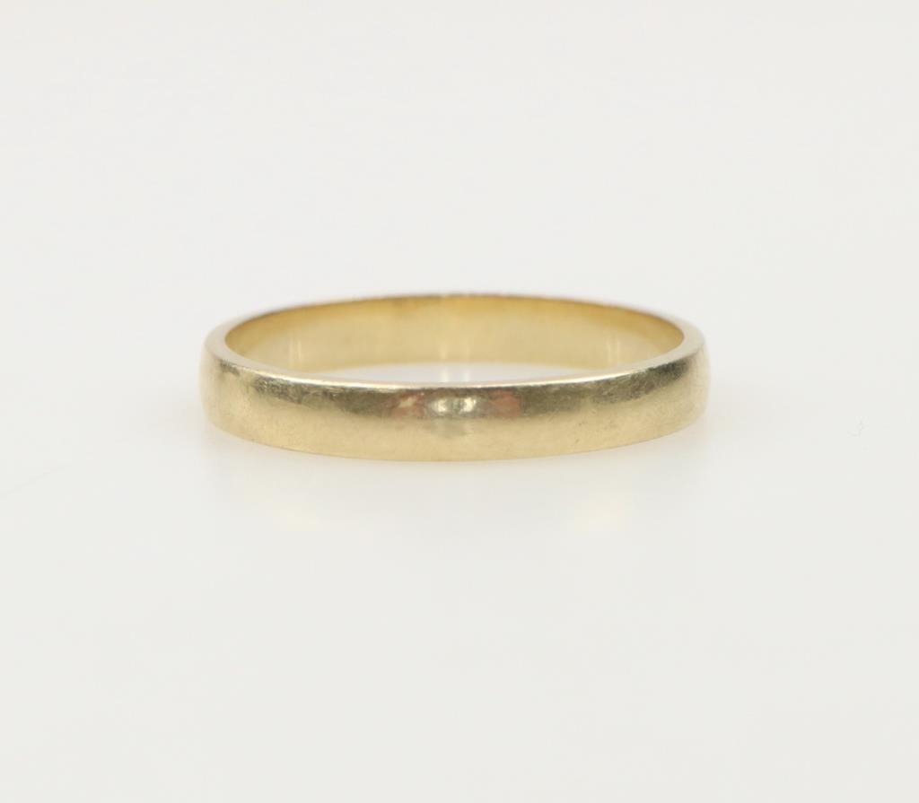 14kt Gold Ring Band | Property Room