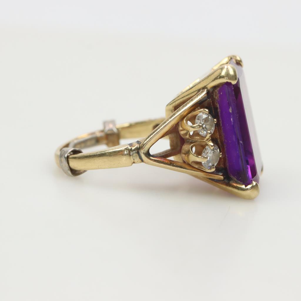 14kt Gold Ruby And Diamond Ring | Property Room