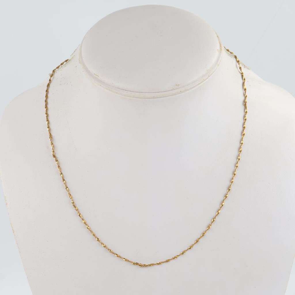 14kt Gold Singapore Chain Necklace | Property Room