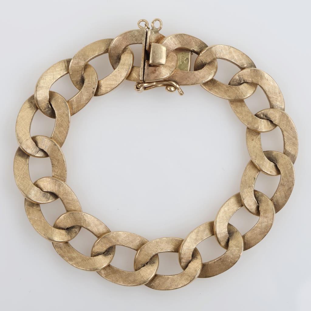 14kt Gold Textured Flat Curb Chain Bracelet-Evaluated By Our Certified ...