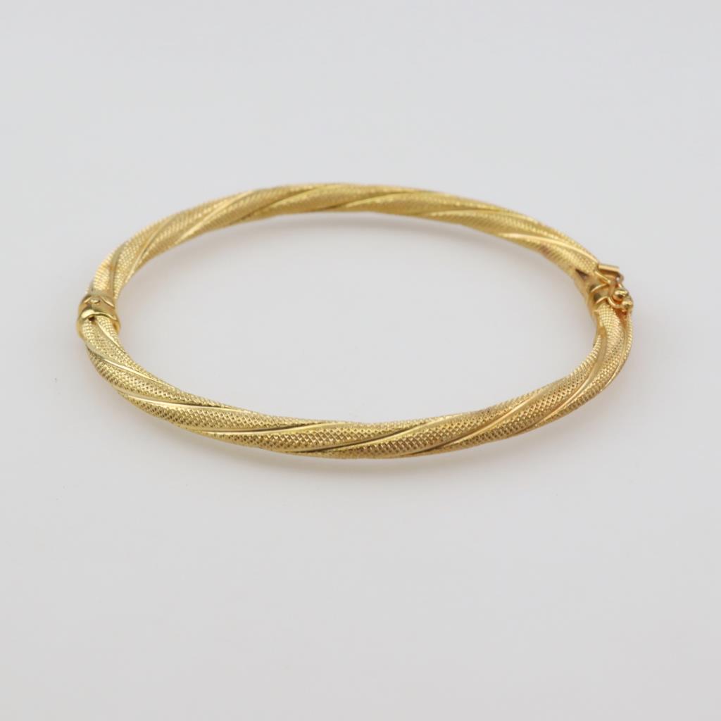 14kt Gold Twisted Bangle Bracelet | Property Room