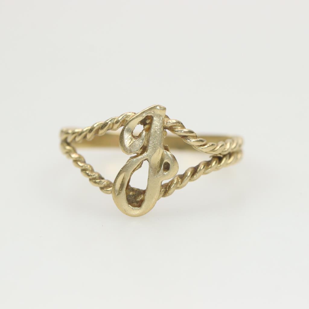 14kt Gold Twisted Rope Ring | Property Room